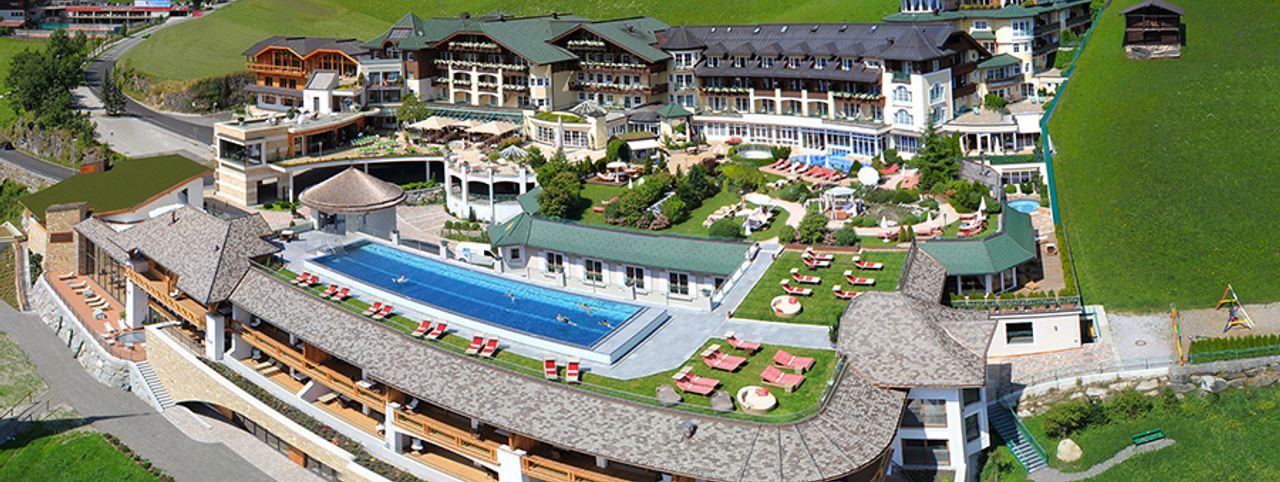STOCK***** resort - Tirol - Best Wellness Hotels